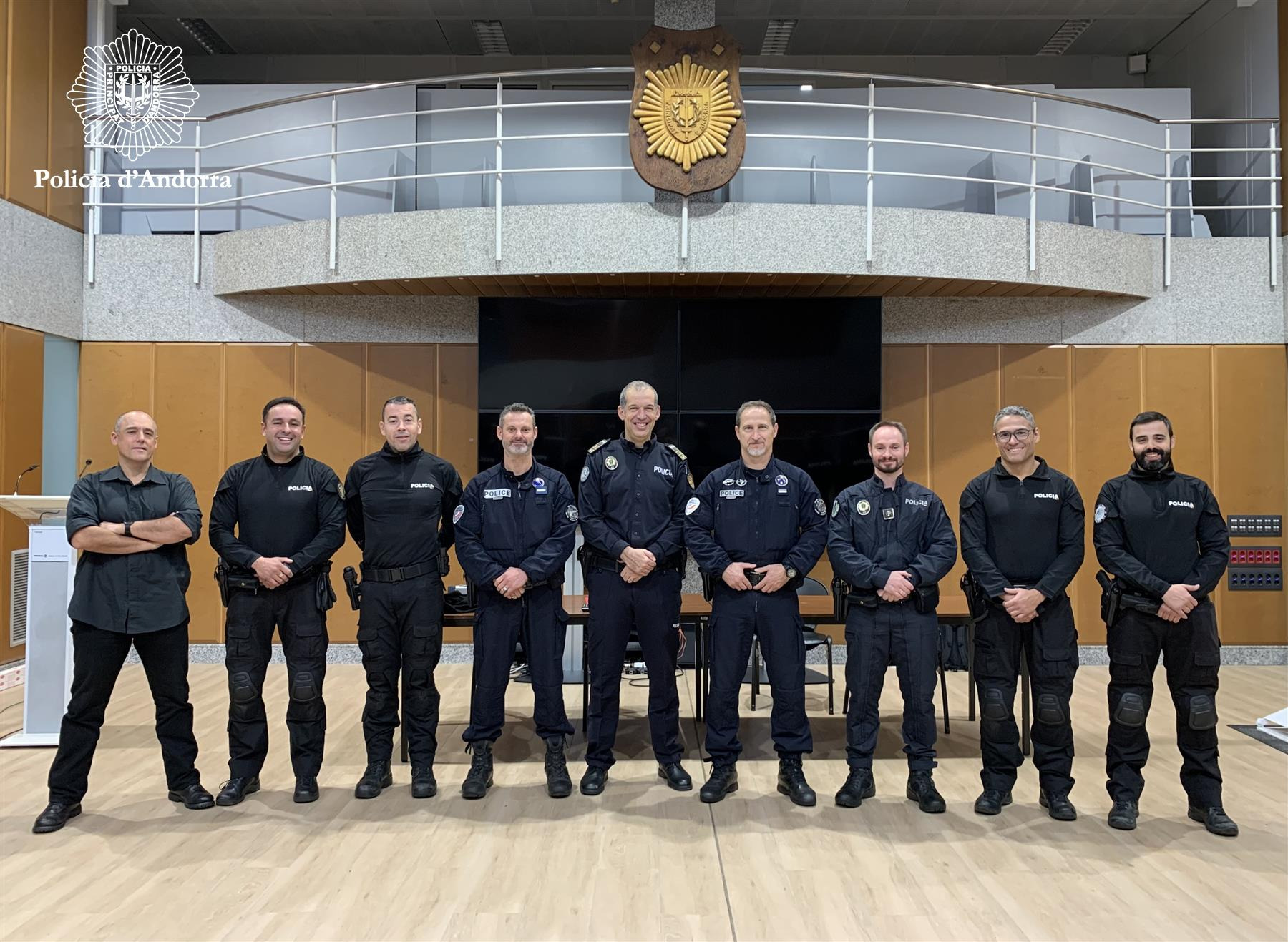 Policia d'Andorra - Notícies | Els monitors de tir de la Policia ...